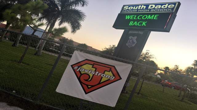South Dade Senior High School begins new year without beloved principal