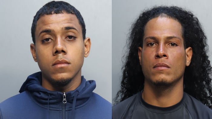 Policía: 2 hombres arrestados después de abandonar conductores de motos ...