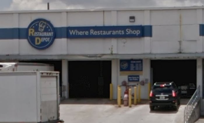 Decaying rodent, maggots, and mold: Disturbing findings inside ...