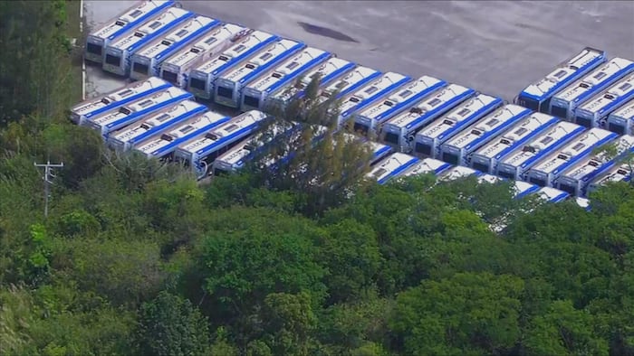 After millions spent on Proterra buses, Miami-Dade seeks federal ...