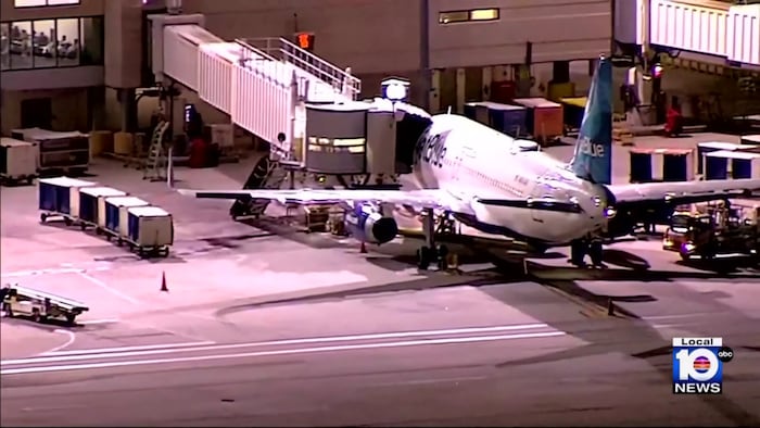 Relatives ID teen found dead in JetBlue plane wheel well at Fort ...